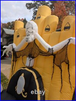 Gemmy 7′ Foot Tall Creepy Organ Player Airblown Inflatable – Christmas ...